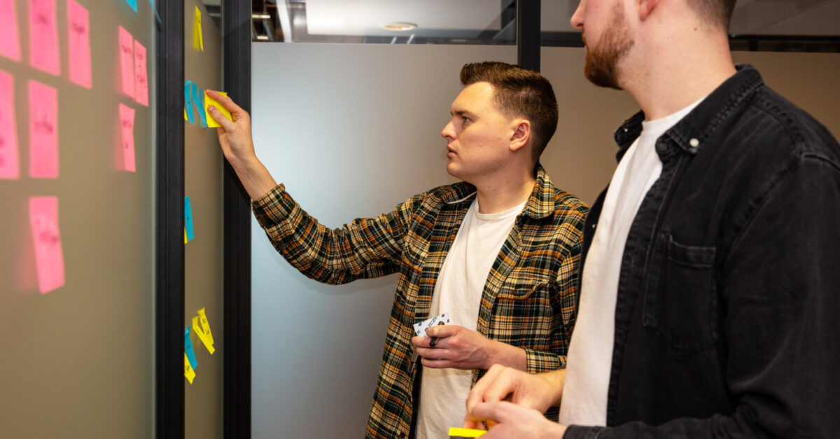 Digital | Studio Noon